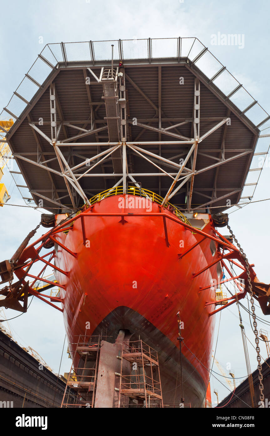 Ship hull bottom hi-res stock photography and images - Alamy