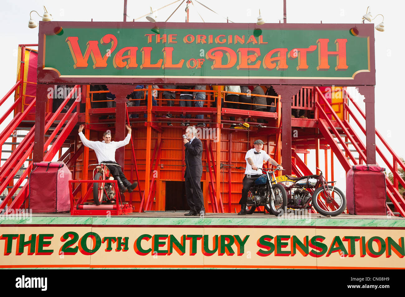 England, East Sussex, Brighton, Wall of death motorcycle fairground ...