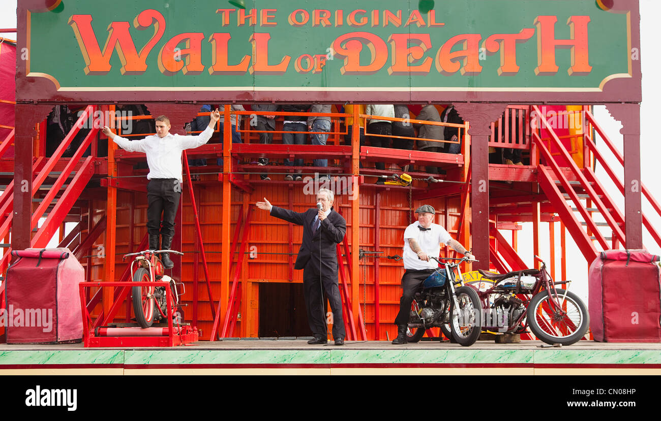 England, East Sussex, Brighton, Wall of death motorcycle fairground ...