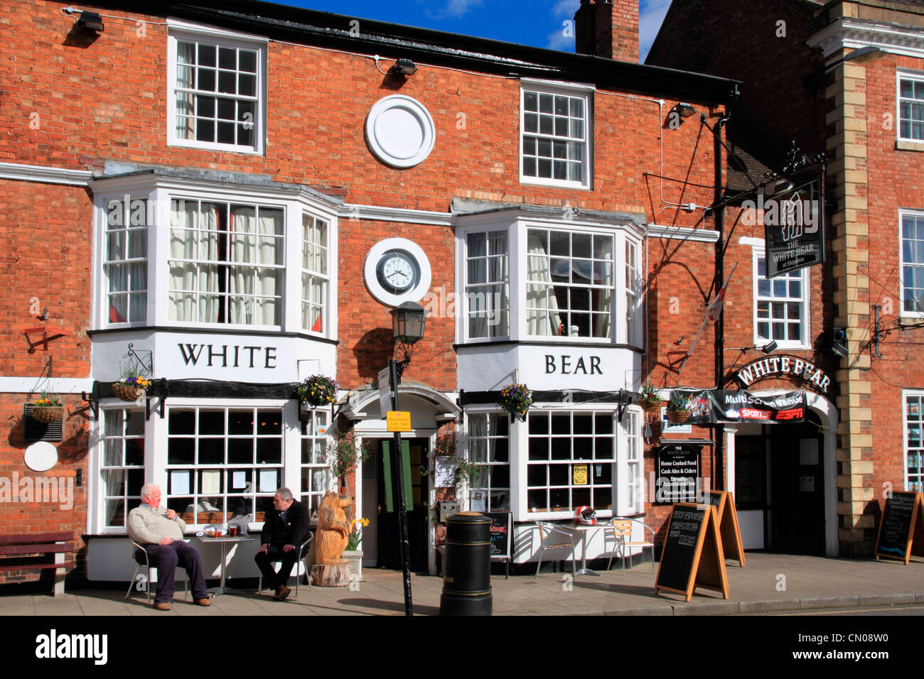 England Warwickshire Shipston-on-Stour White Bear inn Stock Photo - Alamy