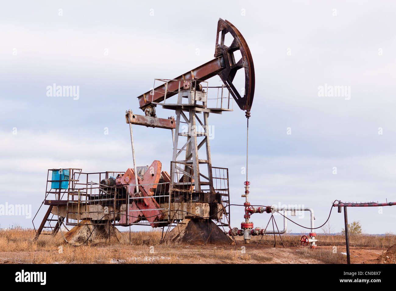 Rusty worn oil pump hi-res stock photography and images - Alamy