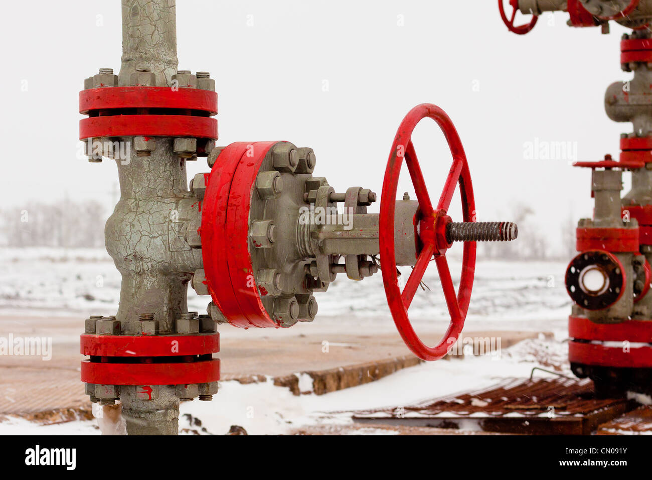 Wellhead hi-res stock photography and images - Alamy