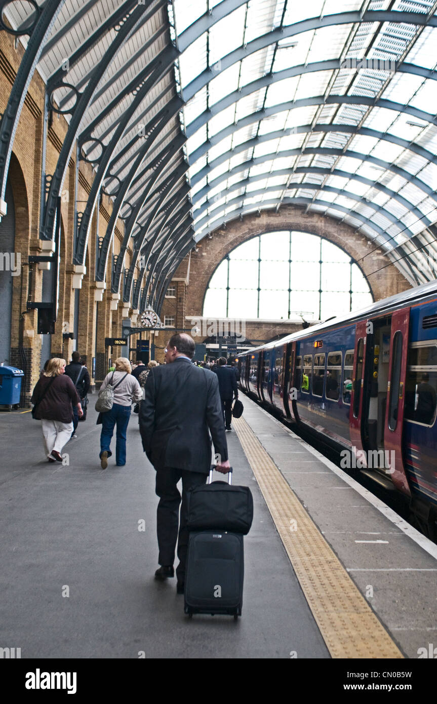 Londons kings cross hi-res stock photography and images - Alamy