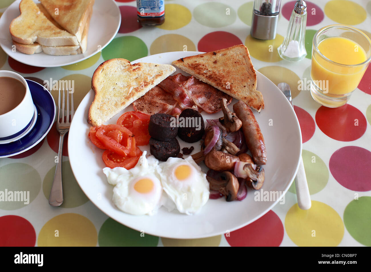 Sunday Full English Breakfast Stock Photo - Alamy