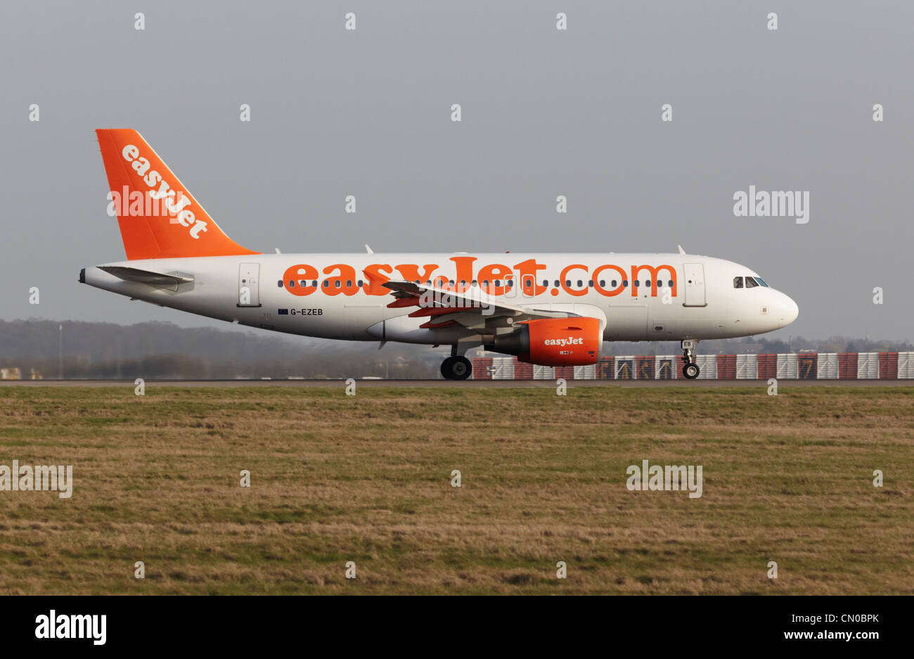 A319 Easy Jet Passenger Aircraft High Resolution Stock Photography and ...