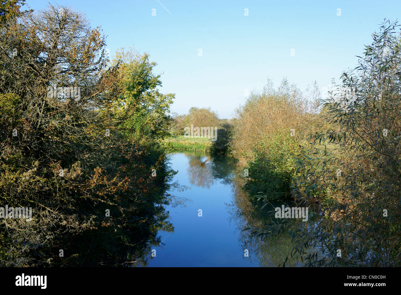 The River Windrush running through Burford, Oxfordshire, England Stock ...