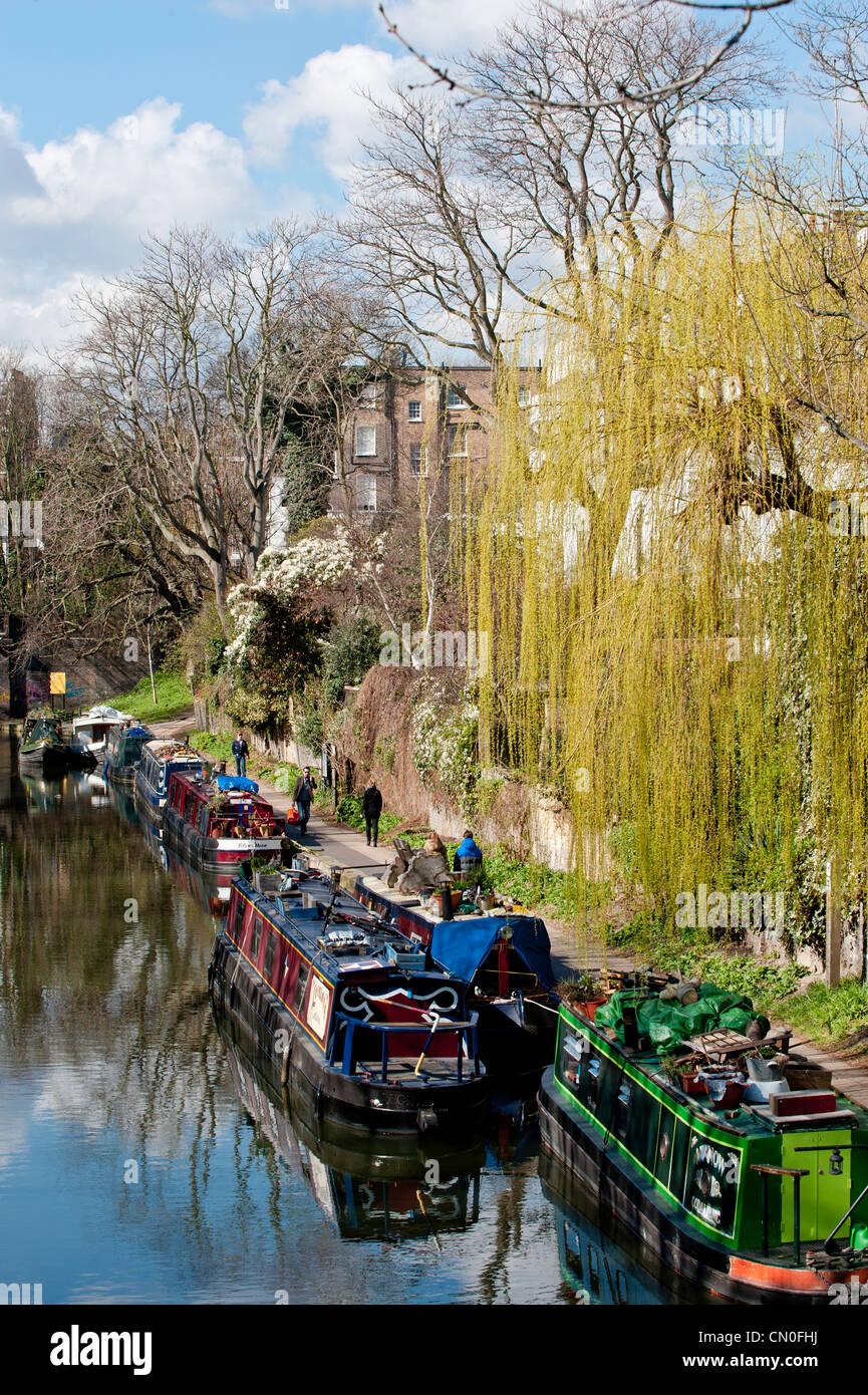 Regents Canal, Islington, N1, London, United Kingdom Stock Photo - Alamy