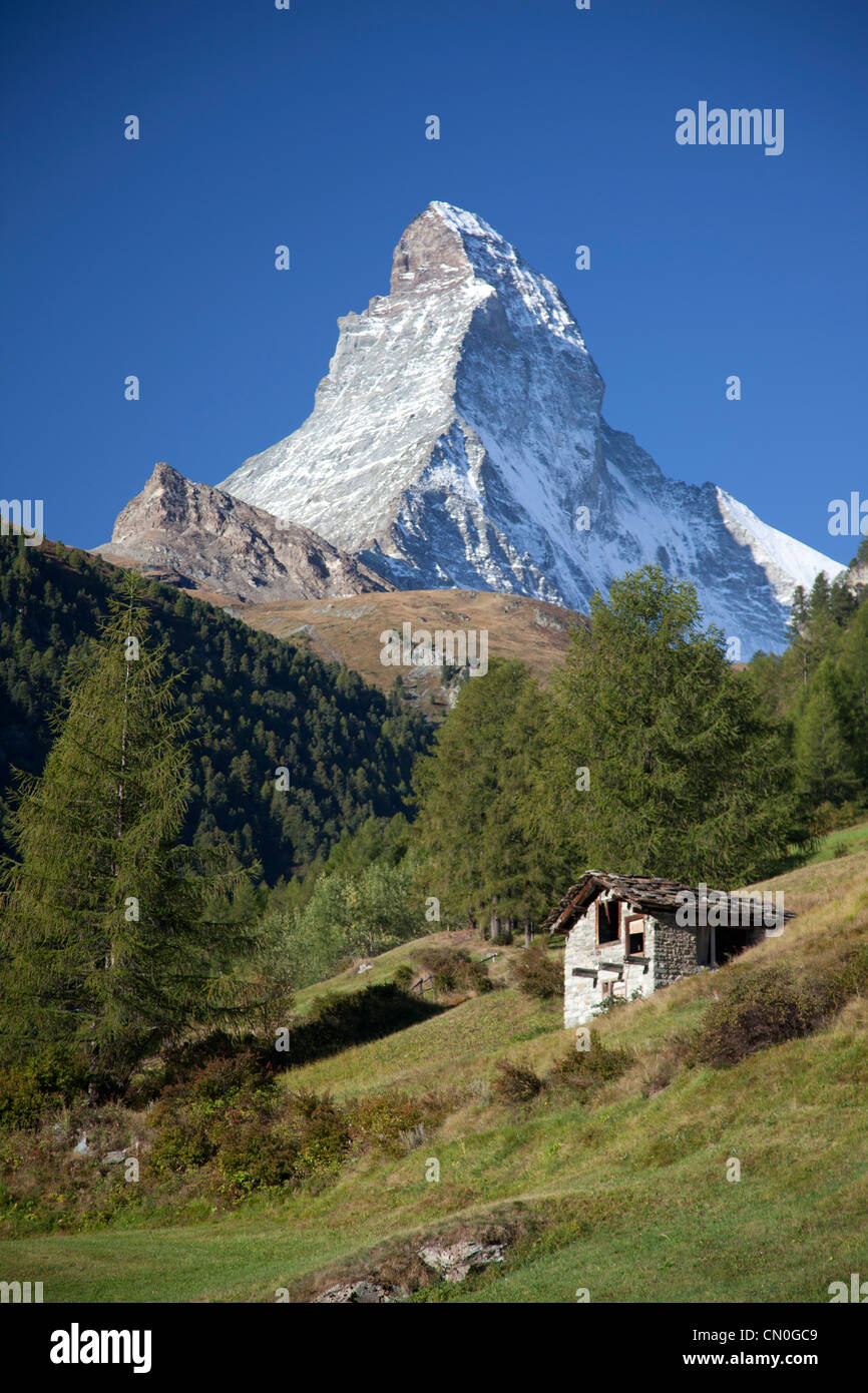 Upper Valais, the Matterhorn with foreground mountain hut Stock Photo ...