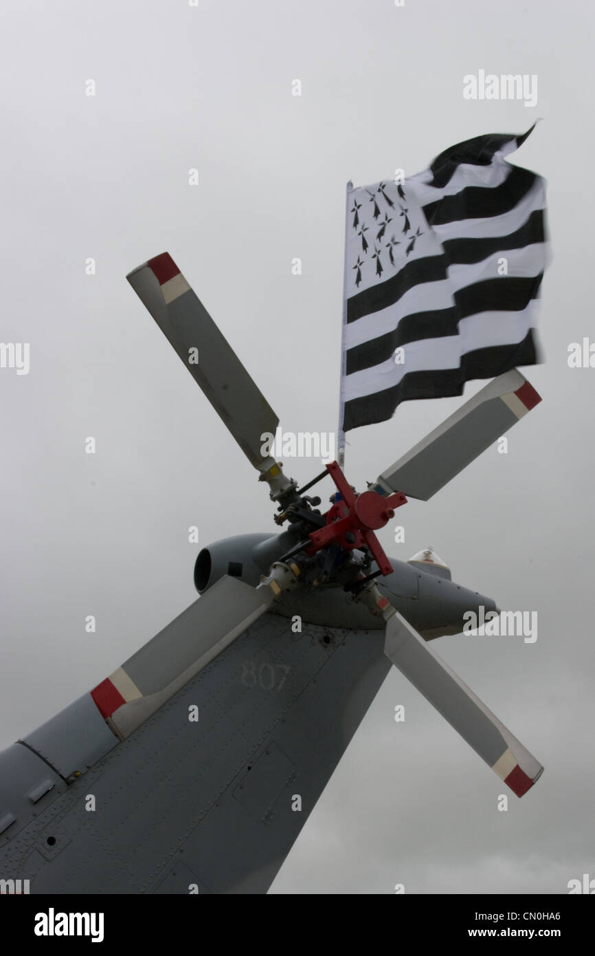 Lynx HAS.4 helicopter 807 of the French Navy's 34F unit flying the flag ...