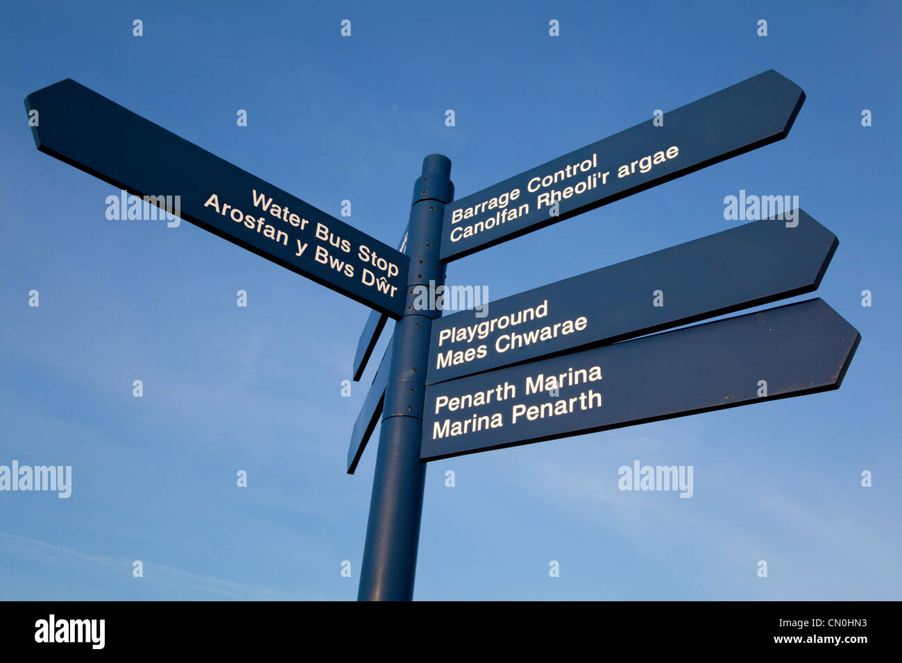 Barrage south water bus stop hi-res stock photography and images - Alamy