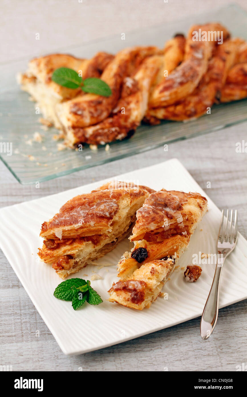 Puff pastry braid. Recipe available Stock Photo - Alamy