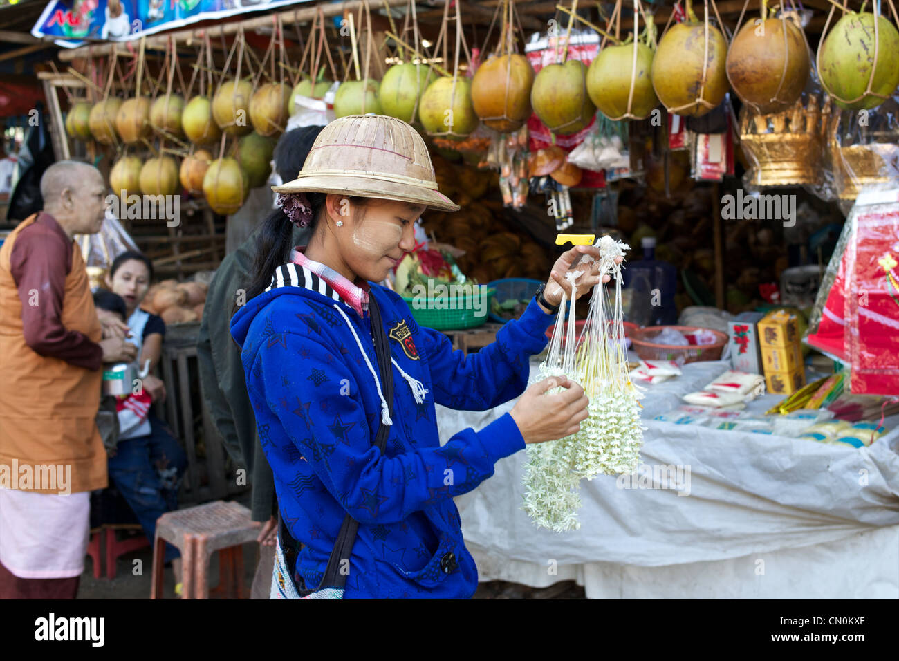 Traditional burmese hat hi-res stock photography and images - Alamy