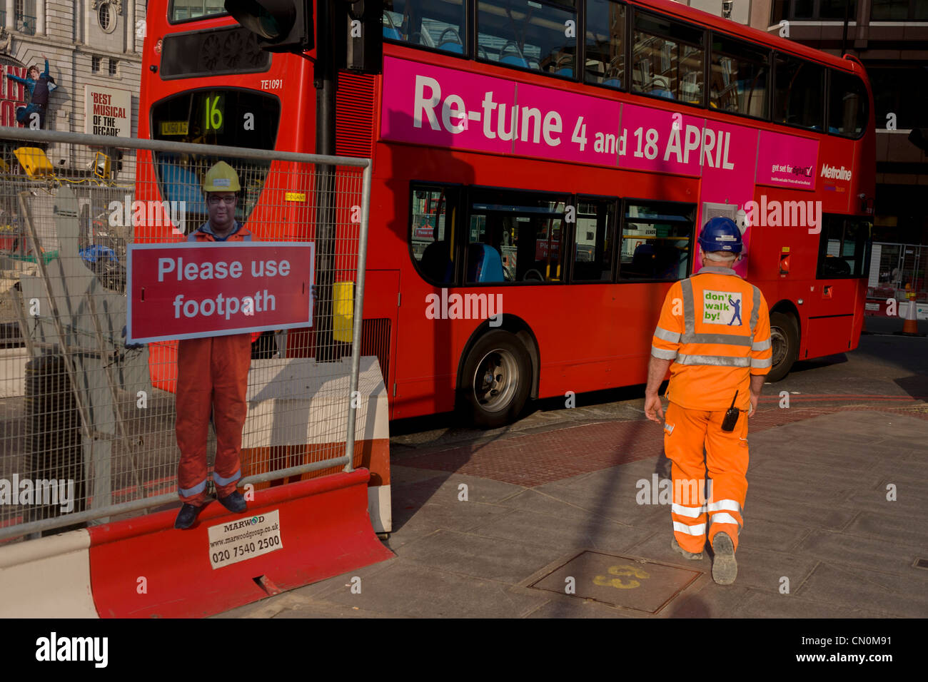 Scaled workers hi-res stock photography and images - Alamy