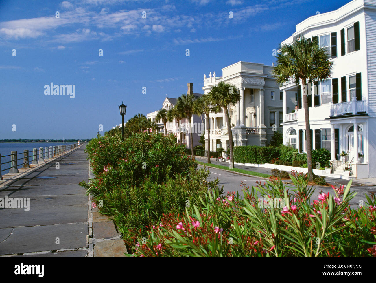 Charleston south carolina battery row hi-res stock photography and ...