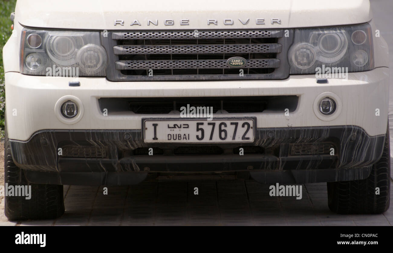 A Range Rover with Dubai number plate, United Arab Emirates Stock Photo ...