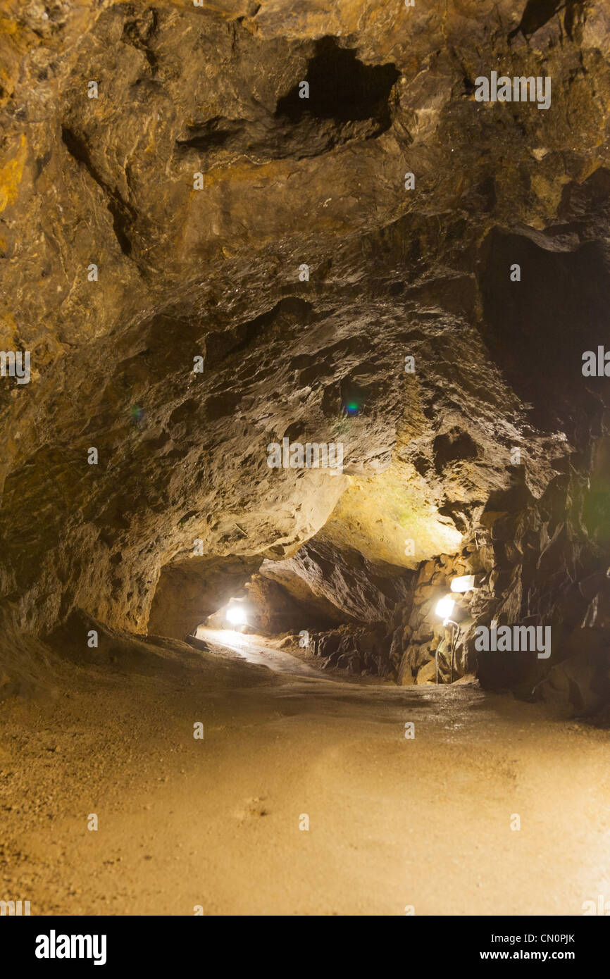 Great Masson Cavern Heights of Abraham Matlock Stock Photo - Alamy