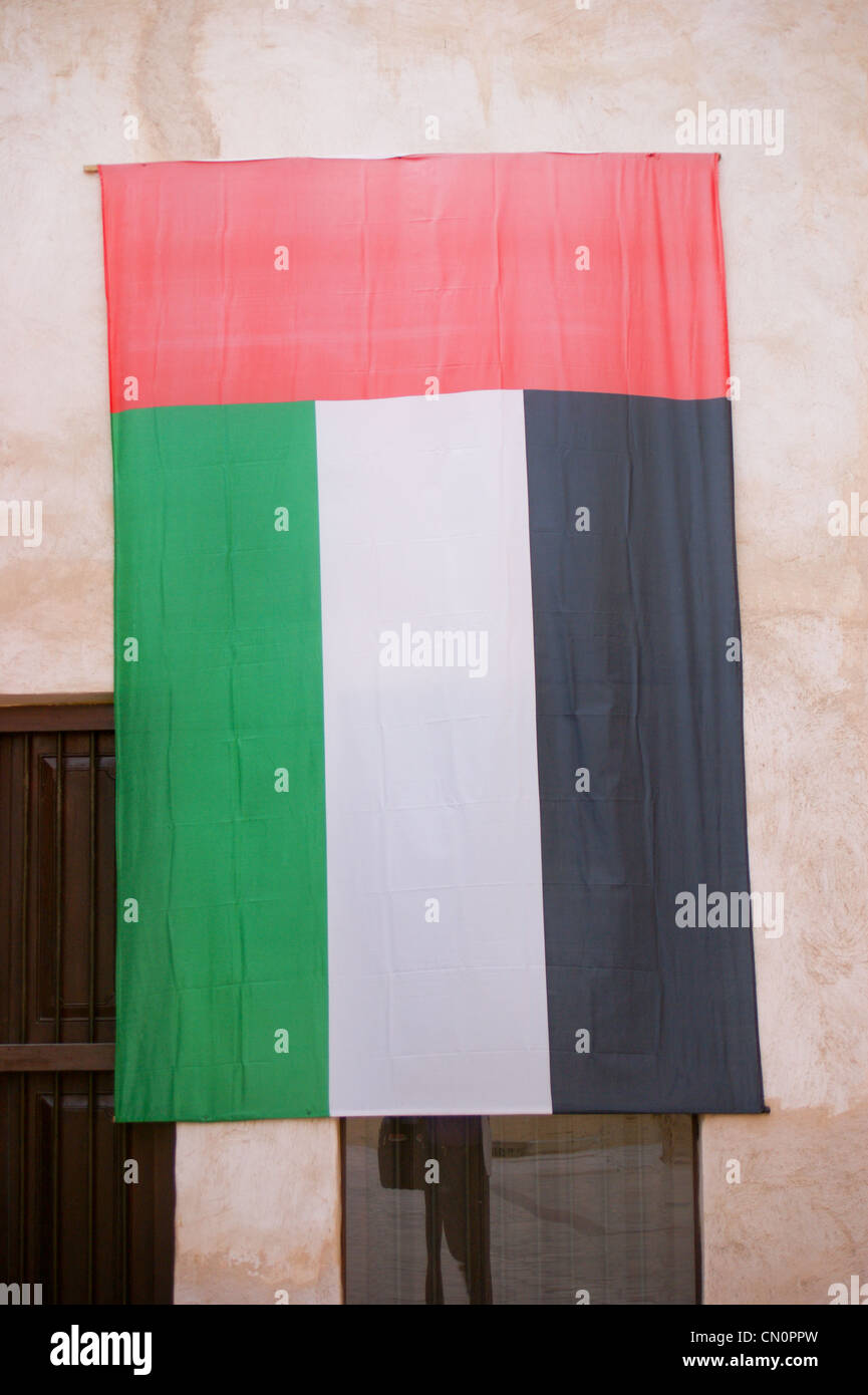 Old uae flag hi-res stock photography and images - Alamy