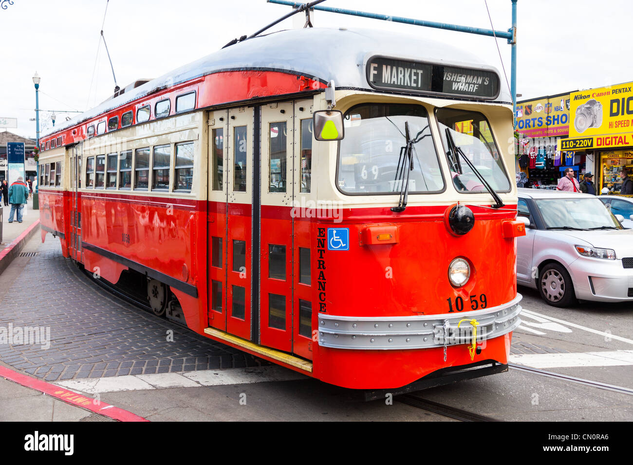 San francisco historic streetcar hi-res stock photography and images ...