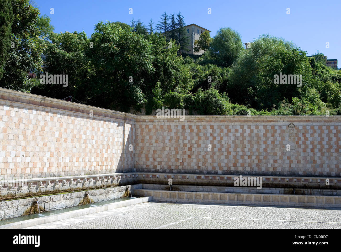 Italy Abruzzi L 'Aquila, Fontana of the 99 Spouts Stock Photo - Alamy