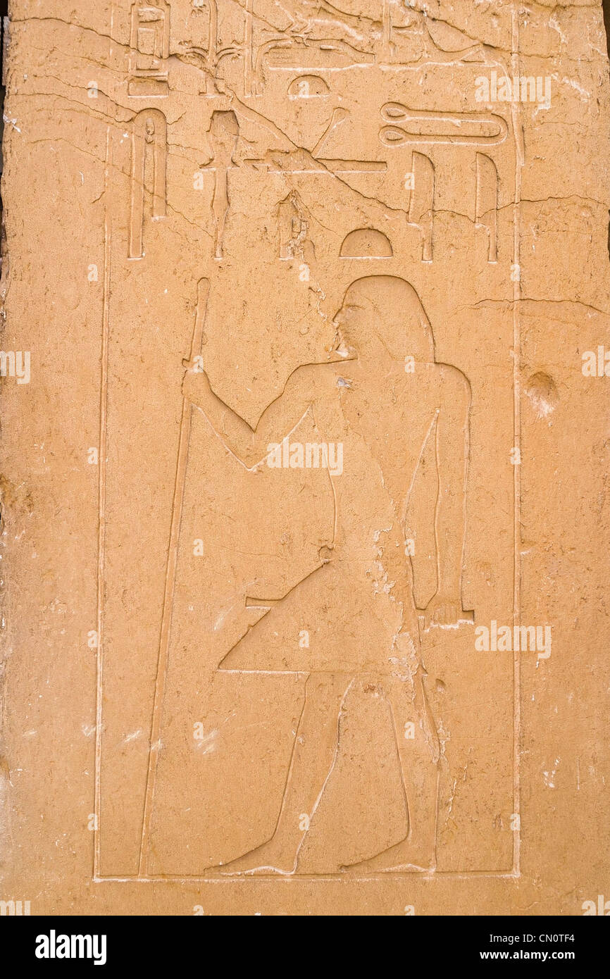 Iconic ancient egyptian bas relief hi-res stock photography and images ...