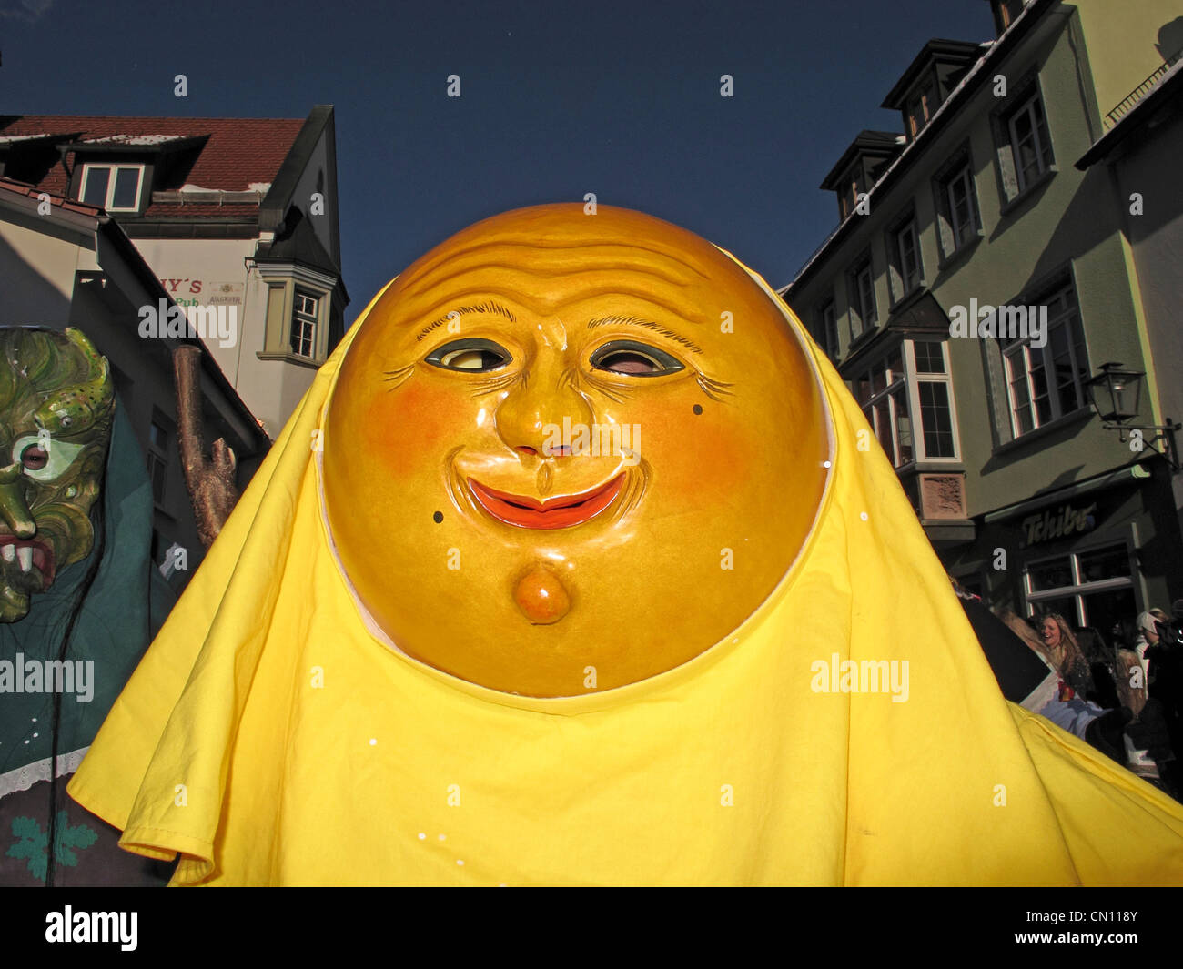 Mask and moon hi-res stock photography and images - Alamy