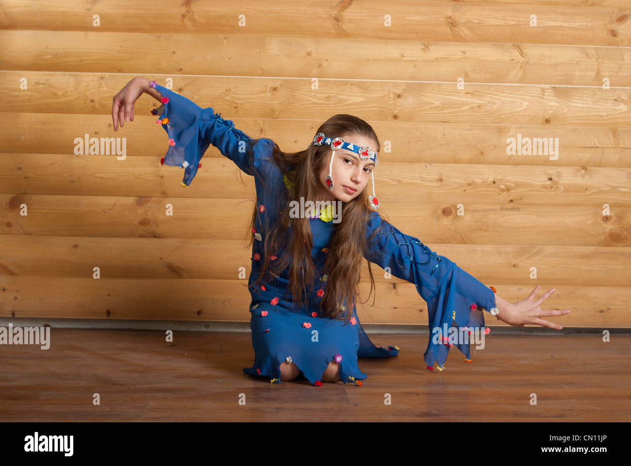 Girl in blue dress hi-res stock photography and images - Alamy