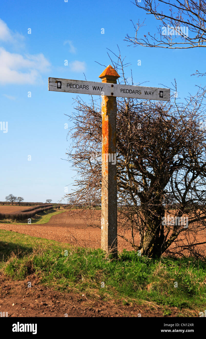 Long distance path hi-res stock photography and images - Alamy