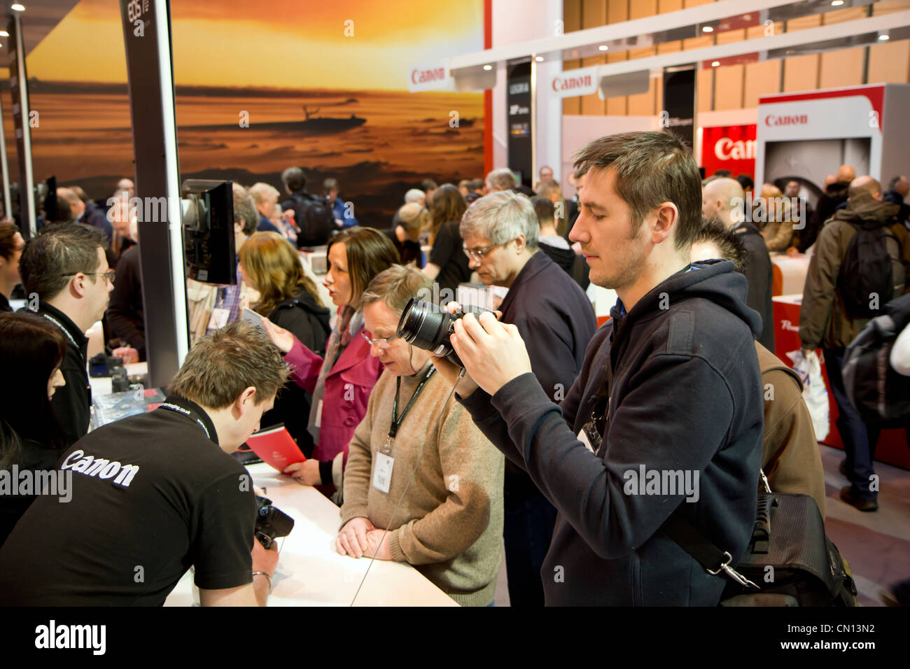 Crowds of photography enthusiasts at the Focus camera show in ...