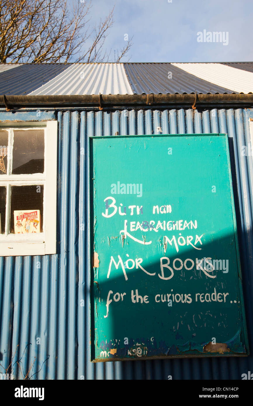 Corrugated shop hi-res stock photography and images - Alamy