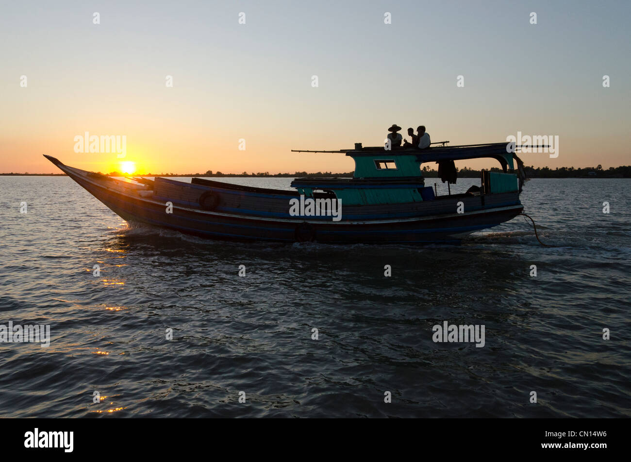 Irrawaddy delta hi-res stock photography and images - Alamy