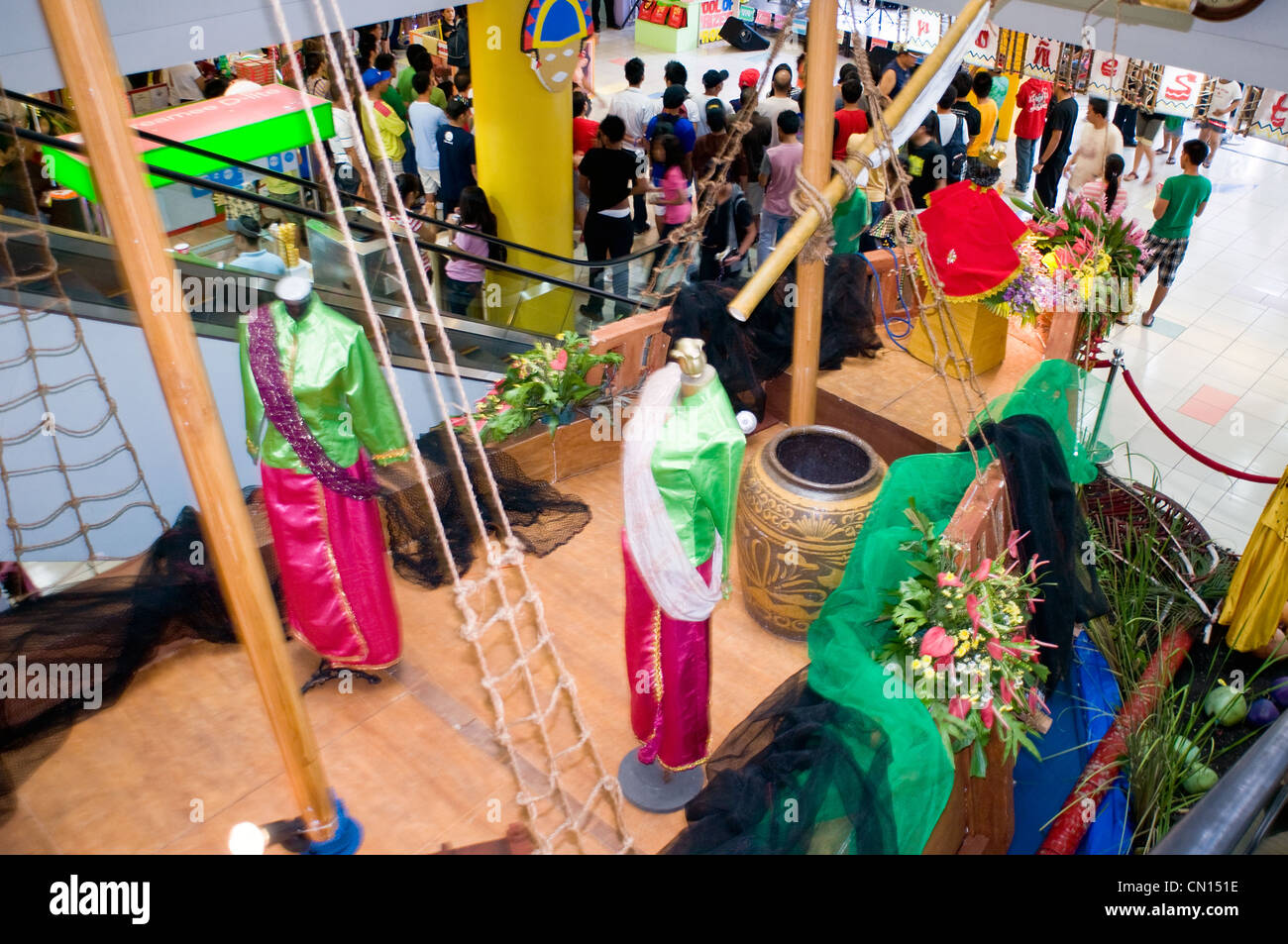 sinulog installation, Elizabeth mall, cebu, philippines Stock Photo - Alamy