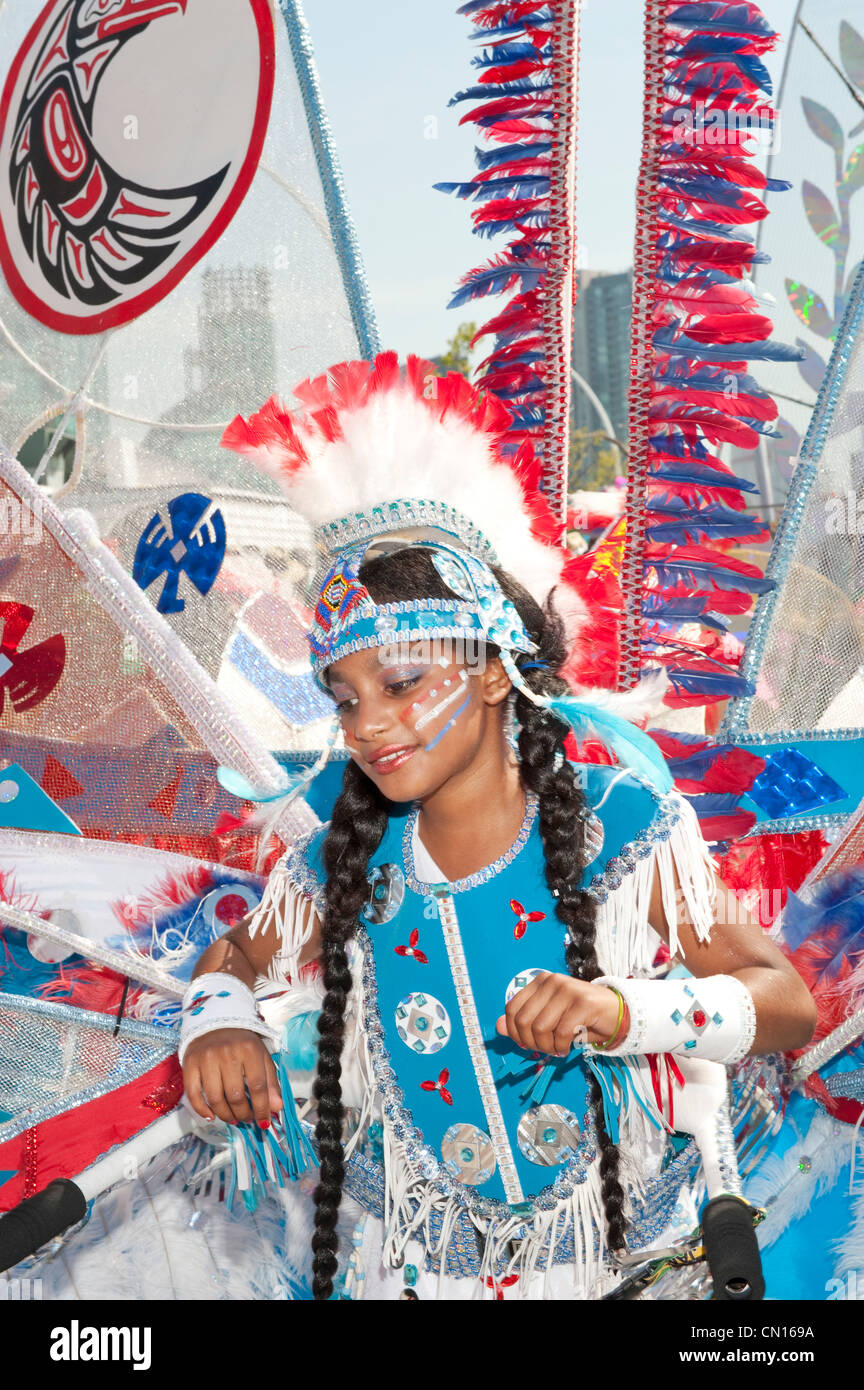 Young girl in costume for the Caribana Festival Parade, Toronto ...