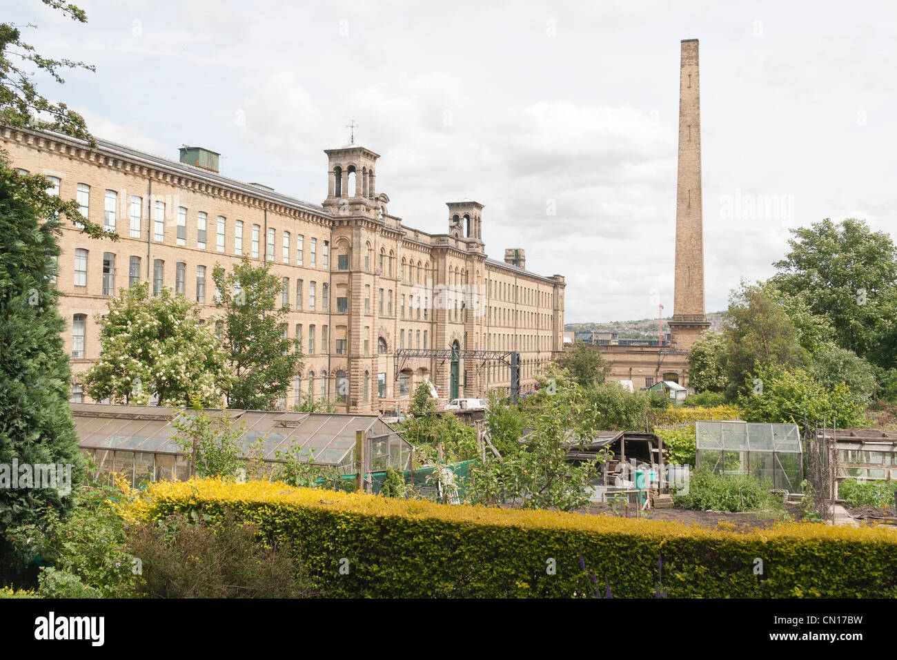 Saltaire yorkshire england hi-res stock photography and images - Alamy