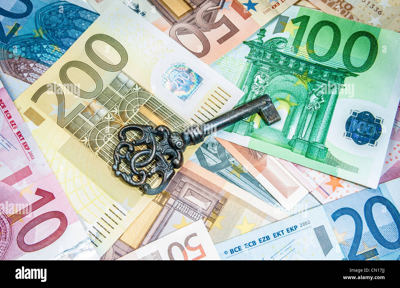 Key to success on different euro banknotes Stock Photo - Alamy