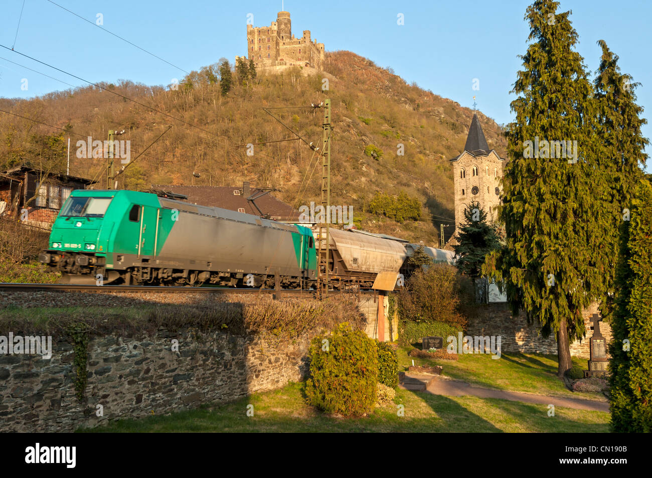 Maus castle burg maus at rhine hi-res stock photography and images - Alamy
