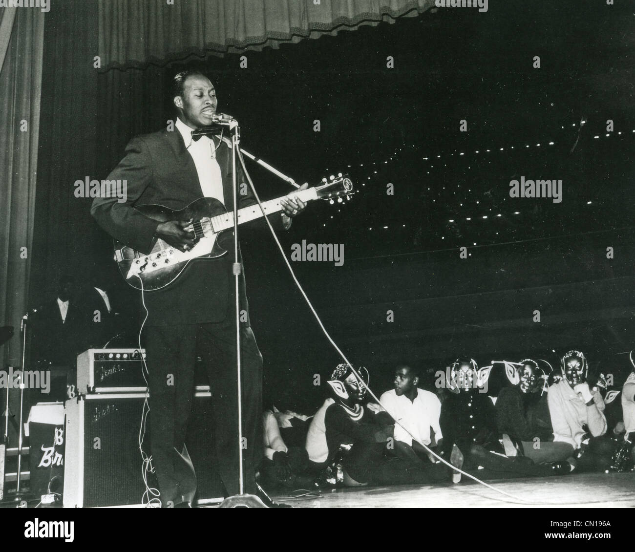 JIMMY REED (1925-1976) US Blues musician about 1962 Stock Photo - Alamy