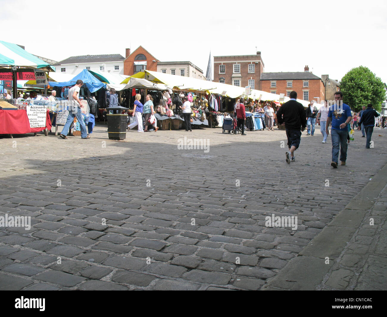Chesterfield market hi-res stock photography and images - Alamy