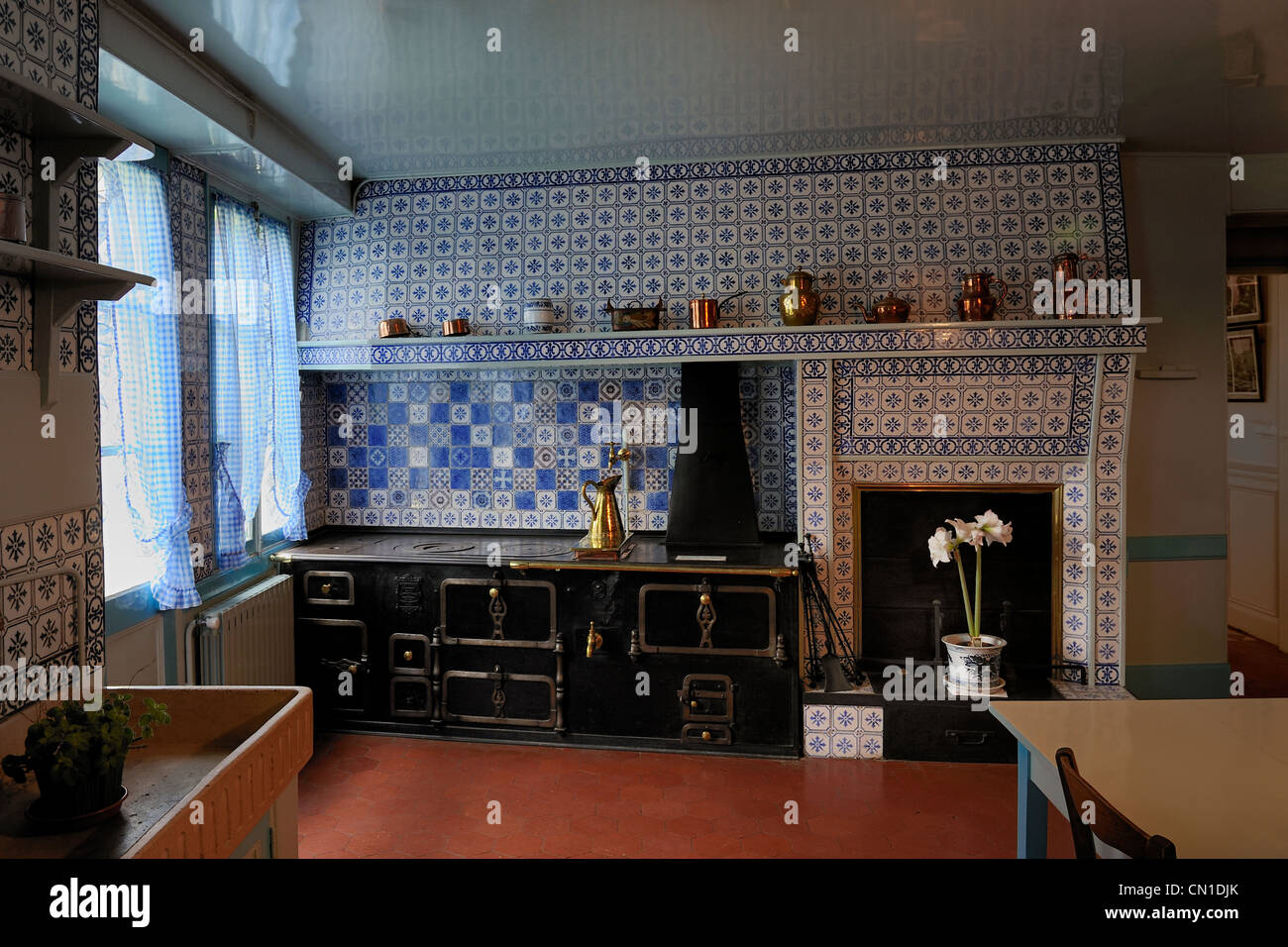 Kitchen monet house hi-res stock photography and images - Alamy
