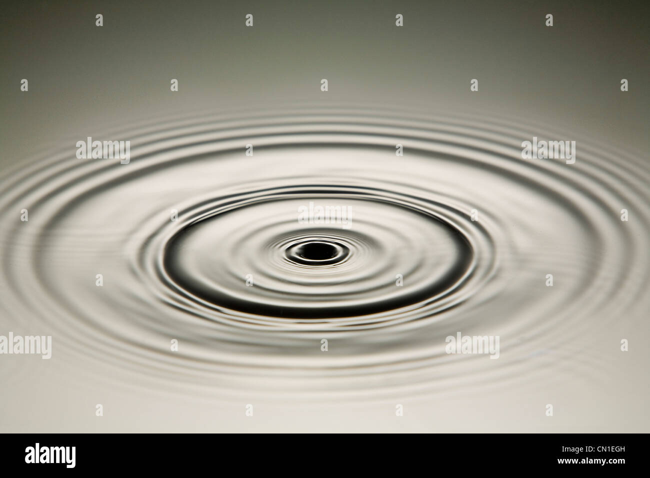Black water ripples hi-res stock photography and images - Alamy