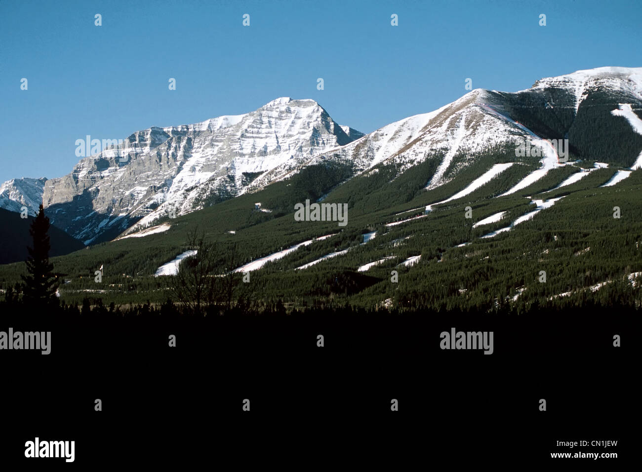 Nakiska ski resort hi-res stock photography and images - Alamy