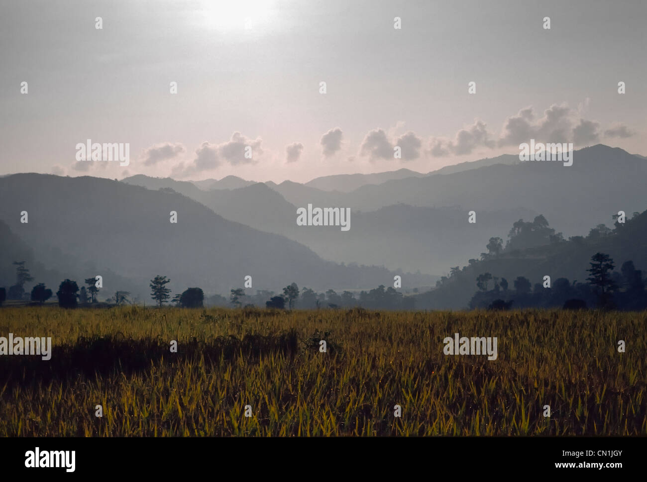 Sun sets behind fire hi-res stock photography and images - Alamy