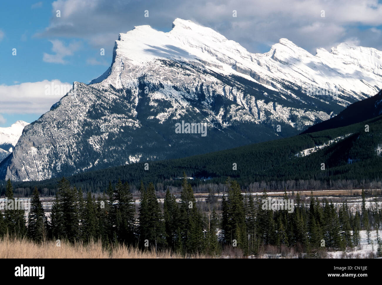 Sheer slopes hi-res stock photography and images - Alamy
