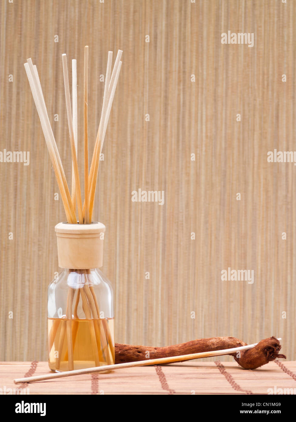 Perfume wood sticks hi-res stock photography and images - Alamy