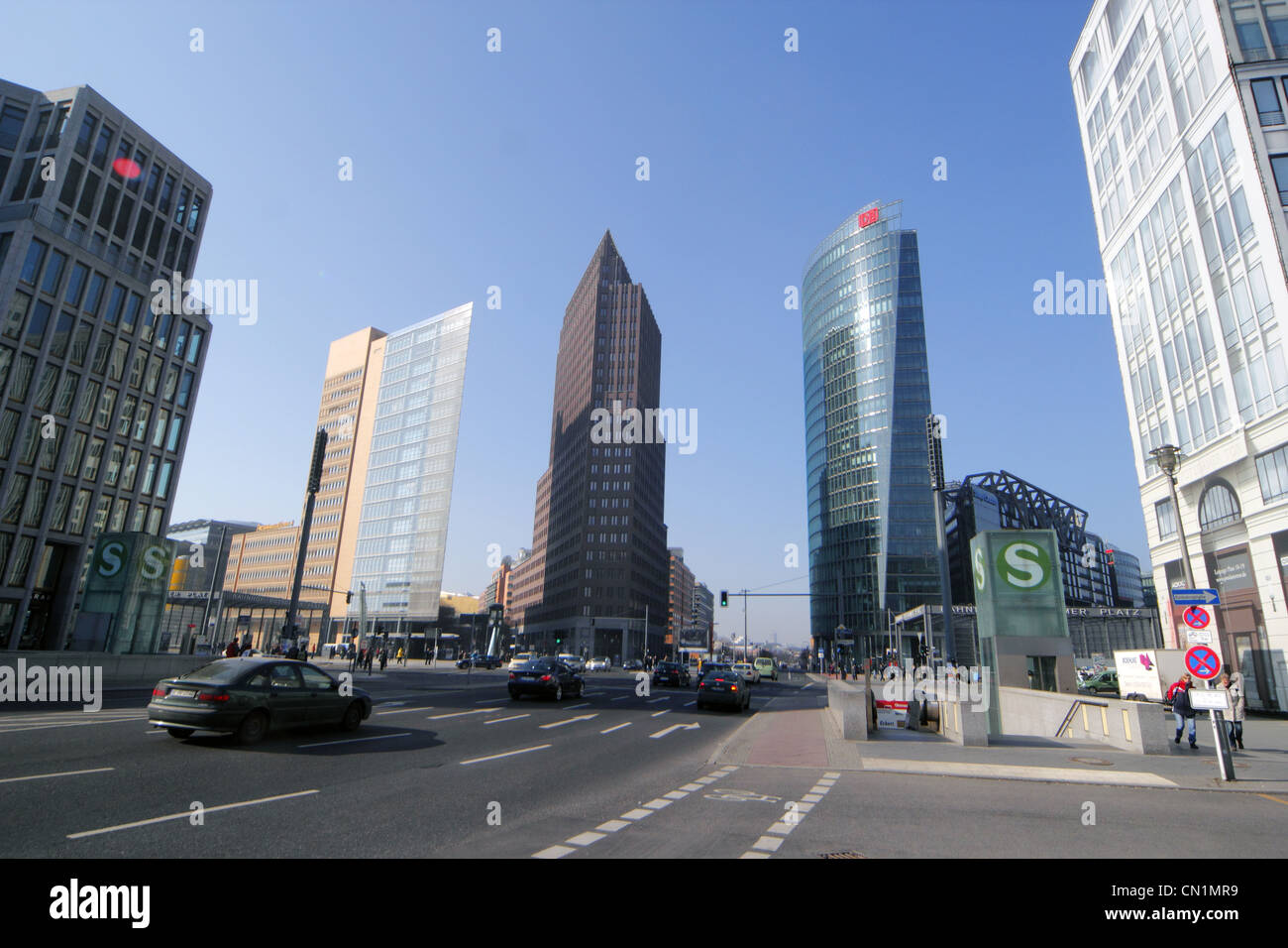 Potsdamerplatz construction hi-res stock photography and images - Alamy