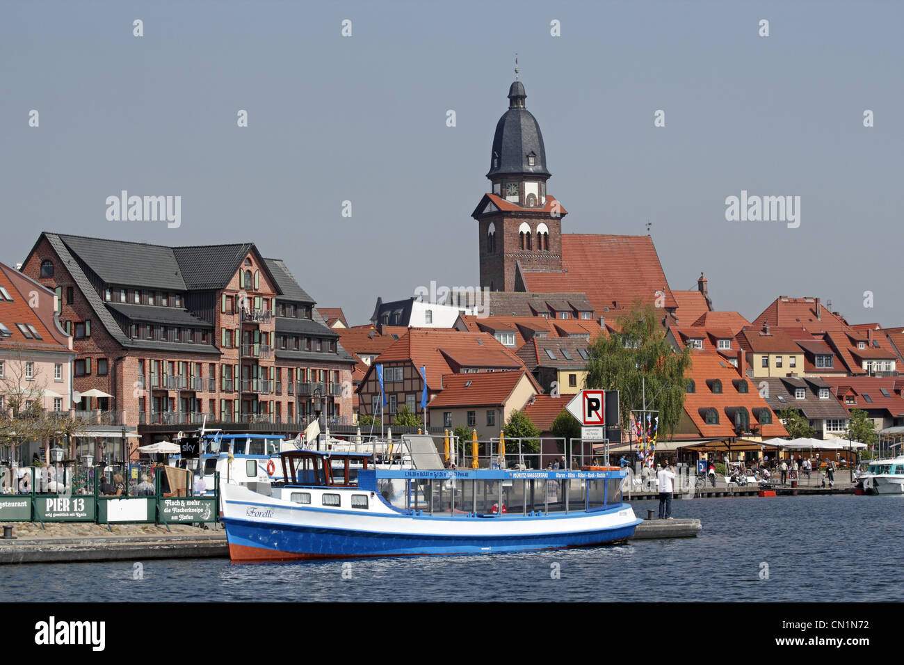 Waren Müritz Mueritz Mecklenburg Vorpommern Stadthafen Hafen Harbor ...