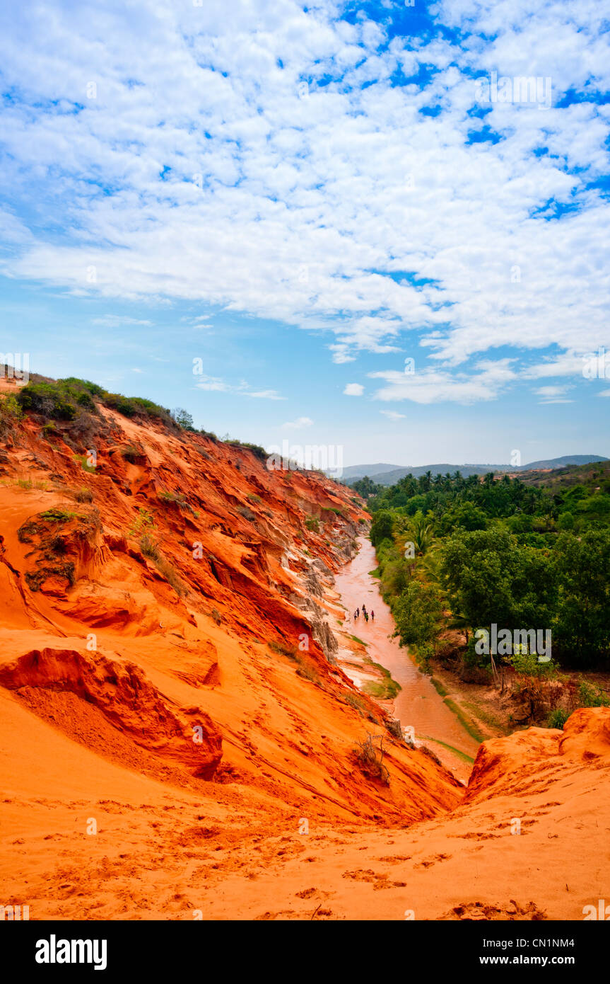 Red springs hi-res stock photography and images - Alamy