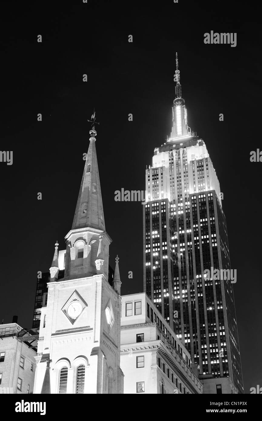 Empire state building colorful Black and White Stock Photos & Images ...