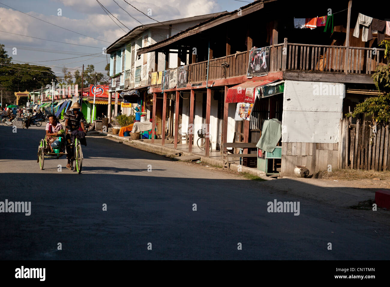 Rakhaing hi-res stock photography and images - Alamy