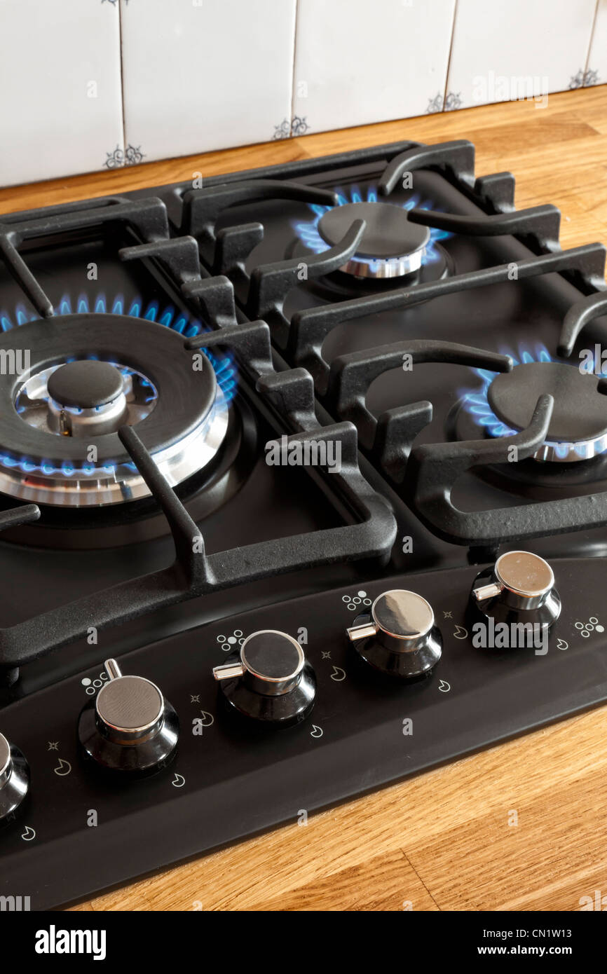 modern gas cooker Stock Photo - Alamy
