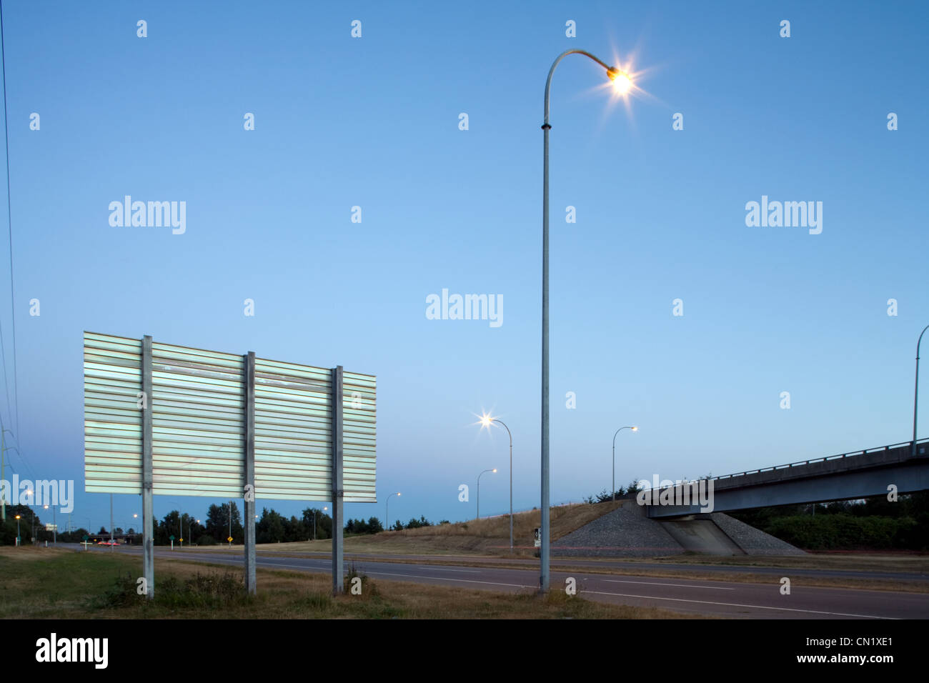 Highway sign british columbia hi-res stock photography and images - Alamy